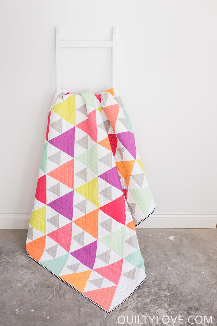 Triangle Peaks PAPER Quilt Pattern – Quilty Love