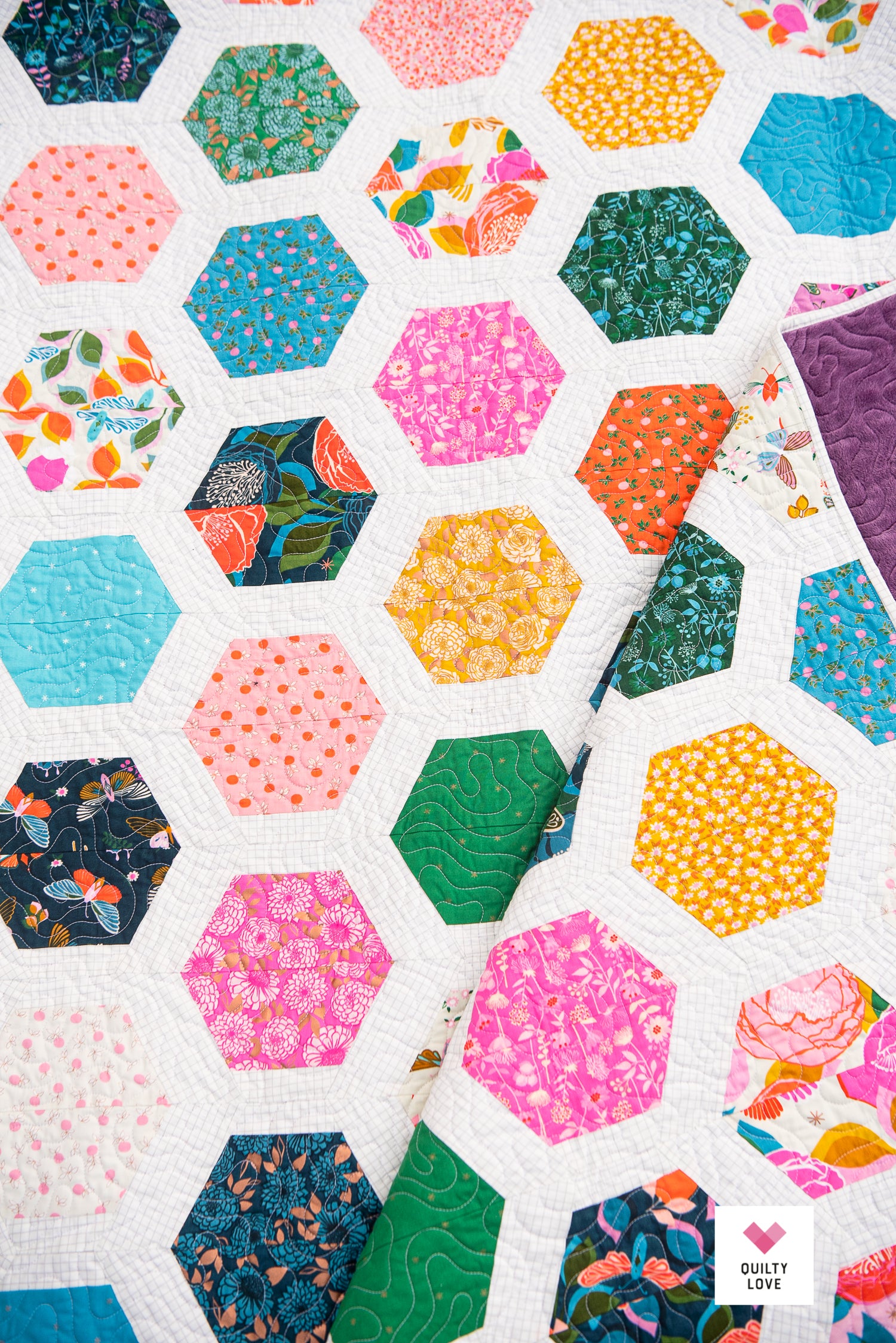 Hexie Framed PDF Quilt Pattern – Quilty Love