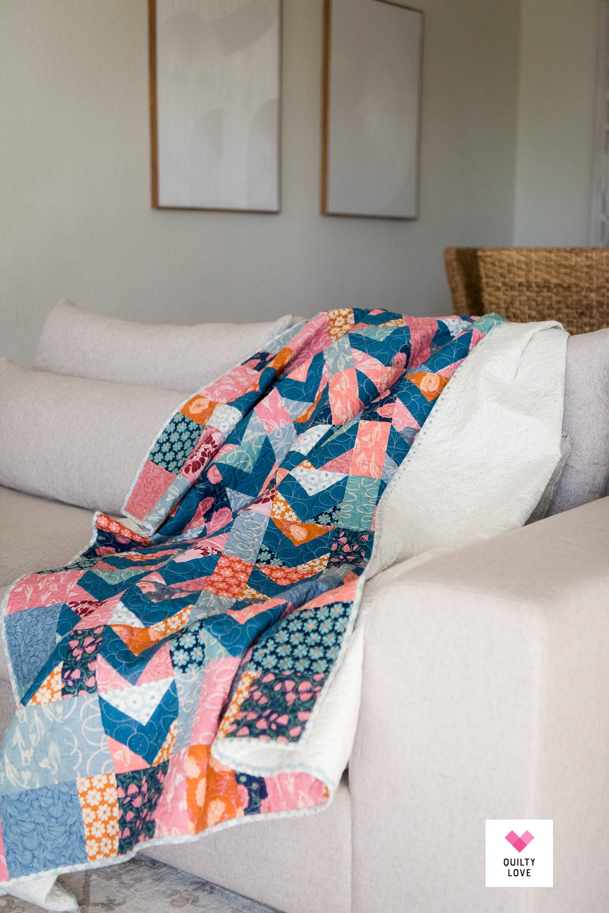 Scrappy Arrows PDF Quilt Pattern-Automatic Download – Quilty Love
