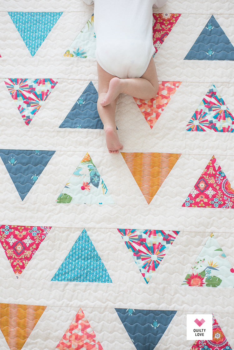 Triangle Pop PDF quilt pattern – Quilty Love